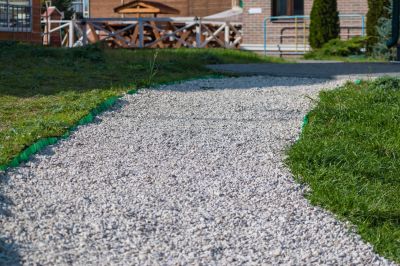 Durable Expert Gravel Path Installation for Lasting Landscapes